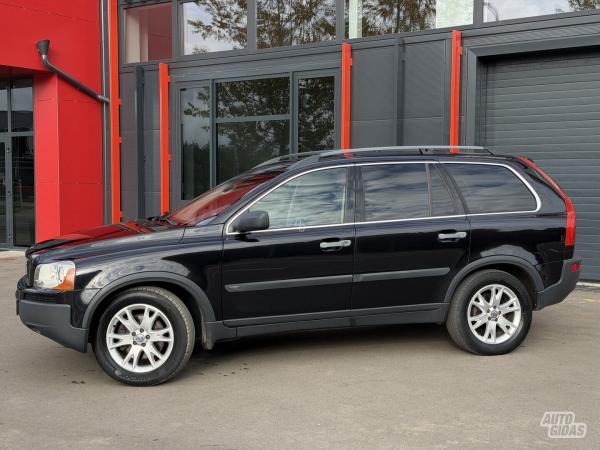 Black Volvo XC90 2004 in Alytus, with an engine capacity of 2.40 L and mileage of 350 thousand km for 4350 €, photo 7 on AUTOMOTO.COM.LV