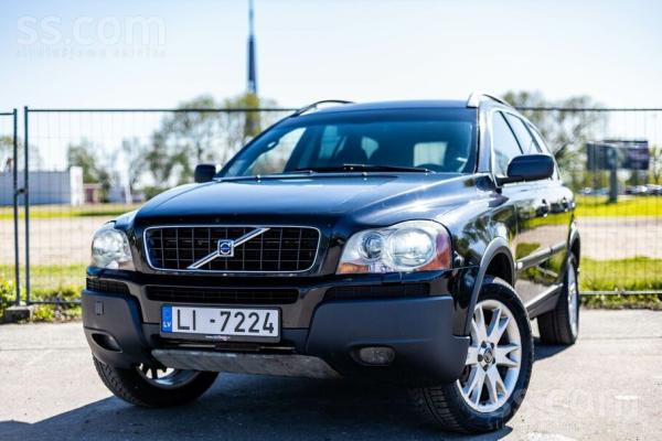 Melns Volvo XC90 2005 Rīga, ar dzinēja tilpumu 2.40 L un nobraukumu 355 tūkst. km par 5800 €, foto 1 vietnē AUTOMOTO.COM.LV