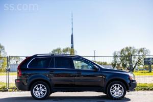 Melns Volvo XC90 2005 Rīga, ar dzinēja tilpumu 2.40 L un nobraukumu 355 tūkst. km par 5800 €, foto 5 vietnē AUTOMOTO.COM.LV