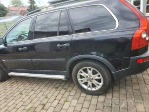 Black Volvo XC90 2005 in Jekabpils, with an engine capacity of 2.40 L and mileage of 334 thousand km for 3100 €, photo 7 on AUTOMOTO.COM.LV