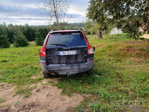 Melns Volvo XC90 2005 Rēzekne, ar dzinēja tilpumu 2.40 L un nobraukumu 362 tūkst. km par 2000 €, foto 2 vietnē AUTOMOTO.COM.LV