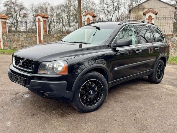 Melns Volvo XC90 2005 Viļņa, ar dzinēja tilpumu 2.40 L un nobraukumu 278 tūkst. km par 4900 €, foto 2 vietnē AUTOMOTO.COM.LV