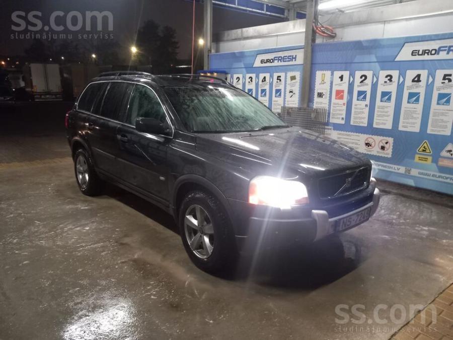 Melns Volvo XC90 2005 Rēzekne, ar dzinēja tilpumu 2.40 L un nobraukumu 227 tūkst. km par 4500 €, foto 2 vietnē AUTOMOTO.COM.LV