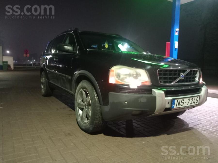 Melns Volvo XC90 2005 Rēzekne, ar dzinēja tilpumu 2.40 L un nobraukumu 227 tūkst. km par 4500 €, foto 6 vietnē AUTOMOTO.COM.LV