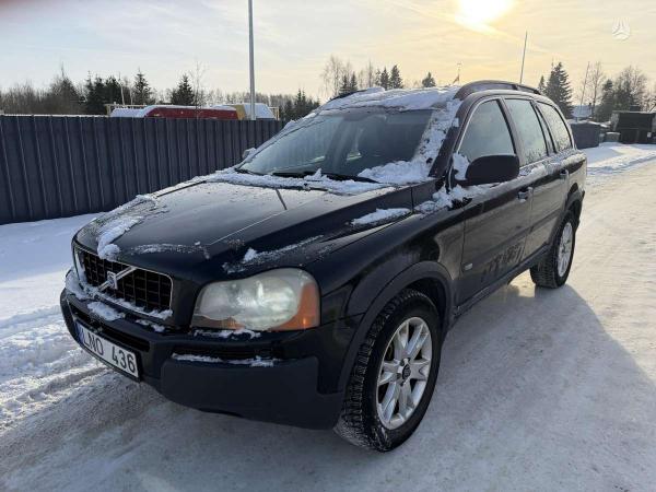 Black Volvo XC90 2005 in Siauliai, with an engine capacity of 2.50 L and mileage of 338 thousand km for 1550 €, photo 2 on AUTOMOTO.COM.LV