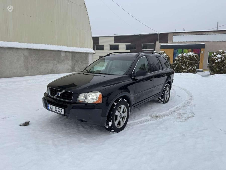 Melns Volvo XC90 2005 Kauņa, ar dzinēja tilpumu 2.40 L un nobraukumu 363 tūkst. km par 3450 €, foto 6 vietnē AUTOMOTO.COM.LV