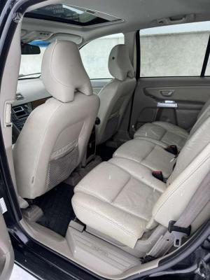Melns Volvo XC90 2005 Kauņa, ar dzinēja tilpumu 2.40 L un nobraukumu 363 tūkst. km par 3450 €, foto 10 vietnē AUTOMOTO.COM.LV