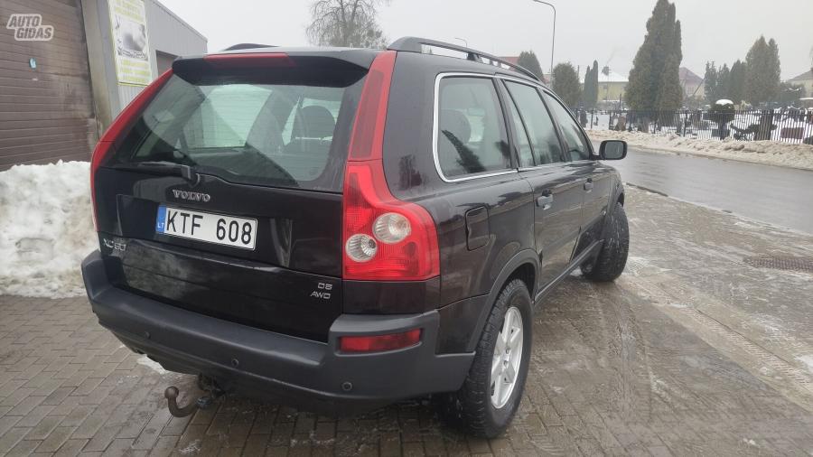 Black Volvo XC90 2005 in Kaunas, with an engine capacity of 2.40 L and mileage of 320 thousand km for 2750 €, photo 2 on AUTOMOTO.COM.LV