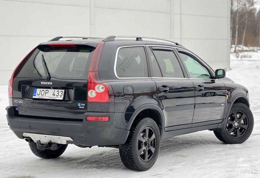 Black Volvo XC90 2005 in Kaunas, with an engine capacity of 2.40 L and mileage of 222 thousand km for 4000 €, photo 18 on AUTOMOTO.COM.LV