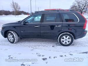 Melns Volvo XC90 2005 Rakvere, ar dzinēja tilpumu 2.50 L un nobraukumu 398 tūkst. km par 1240 €, foto 2 vietnē AUTOMOTO.COM.LV