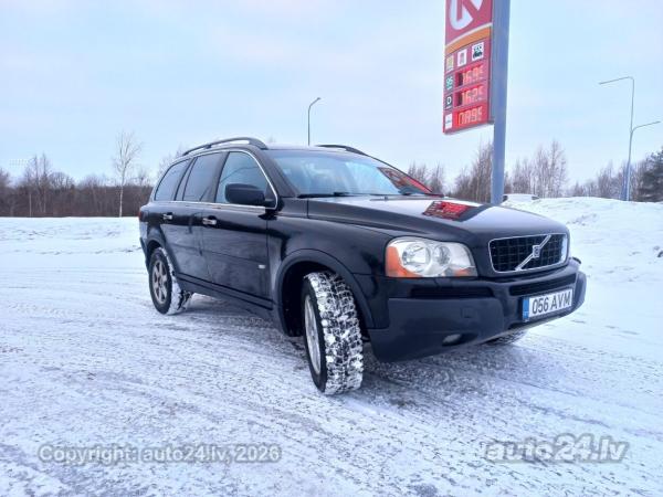 Black Volvo XC90 2005 in Rakvere, with an engine capacity of 2.50 L and mileage of 398 thousand km for 1240 €, photo 7 on AUTOMOTO.COM.LV