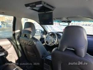 Melns Volvo XC90 2005 Rakvere, ar dzinēja tilpumu 2.50 L un nobraukumu 398 tūkst. km par 1240 €, foto 11 vietnē AUTOMOTO.COM.LV