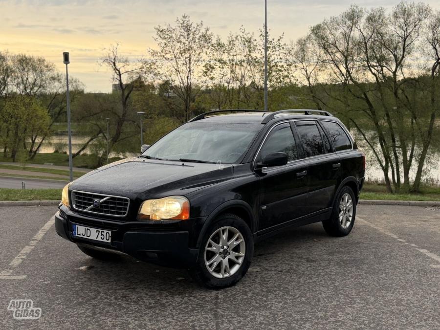 Melns Volvo XC90 2005 Viļņa, ar dzinēja tilpumu 2.40 L un nobraukumu 343 tūkst. km par 2350 €, foto 1 vietnē AUTOMOTO.COM.LV
