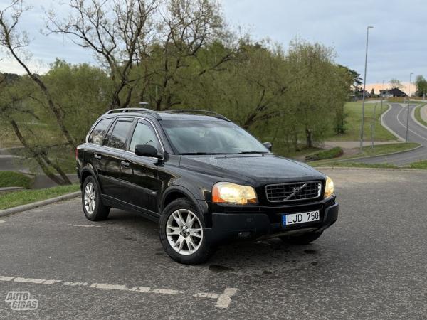 Melns Volvo XC90 2005 Viļņa, ar dzinēja tilpumu 2.40 L un nobraukumu 343 tūkst. km par 2350 €, foto 2 vietnē AUTOMOTO.COM.LV
