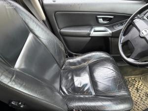 Melns Volvo XC90 2005 Viļņa, ar dzinēja tilpumu 2.40 L un nobraukumu 343 tūkst. km par 2350 €, foto 12 vietnē AUTOMOTO.COM.LV