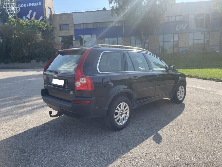 Melns Volvo XC90 2005 Utena, ar dzinēja tilpumu 2.40 L un nobraukumu 390 tūkst. km par 4450 €, foto 1 vietnē AUTOMOTO.COM.LV