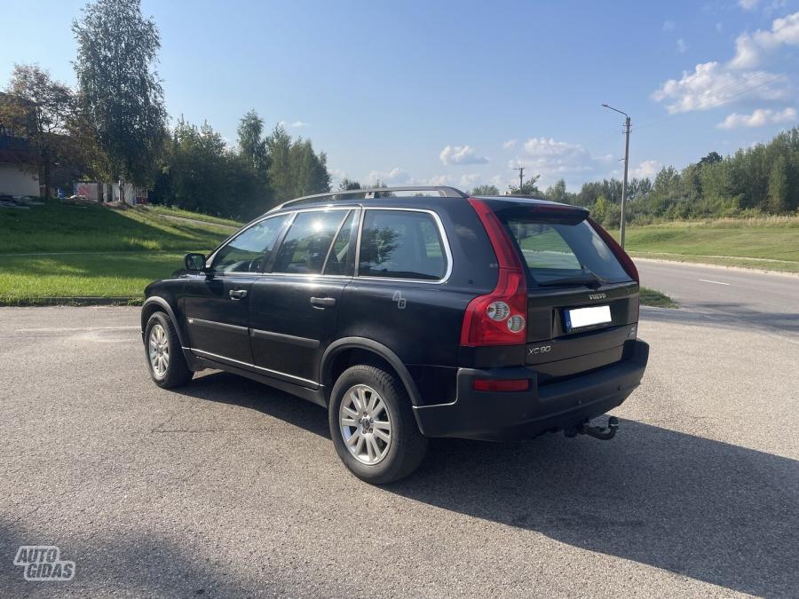Melns Volvo XC90 2005 Utena, ar dzinēja tilpumu 2.40 L un nobraukumu 390 tūkst. km par 4450 €, foto 4 vietnē AUTOMOTO.COM.LV