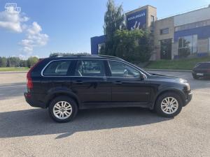 Melns Volvo XC90 2005 Utena, ar dzinēja tilpumu 2.40 L un nobraukumu 390 tūkst. km par 4450 €, foto 12 vietnē AUTOMOTO.COM.LV