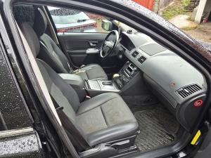 Melns Volvo XC90 2005 Viļņa, ar dzinēja tilpumu 2.50 L un nobraukumu 412 tūkst. km par 3000 €, foto 12 vietnē AUTOMOTO.COM.LV