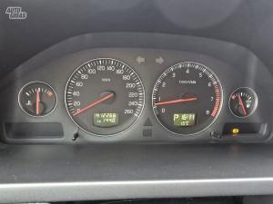 Melns Volvo XC90 2005 Viļņa, ar dzinēja tilpumu 2.50 L un nobraukumu 412 tūkst. km par 3000 €, foto 15 vietnē AUTOMOTO.COM.LV
