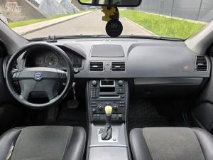 Black Volvo XC90 2005 in Vilnius, with an engine capacity of 2.50 L and mileage of 414 thousand km for 2900 €, photo 11 on AUTOMOTO.COM.LV
