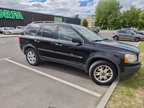 Black Volvo XC90 2005 in Panevezys, with an engine capacity of 2.90 L and mileage of 245 thousand km for 2450 €, photo 2 on AUTOMOTO.COM.LV