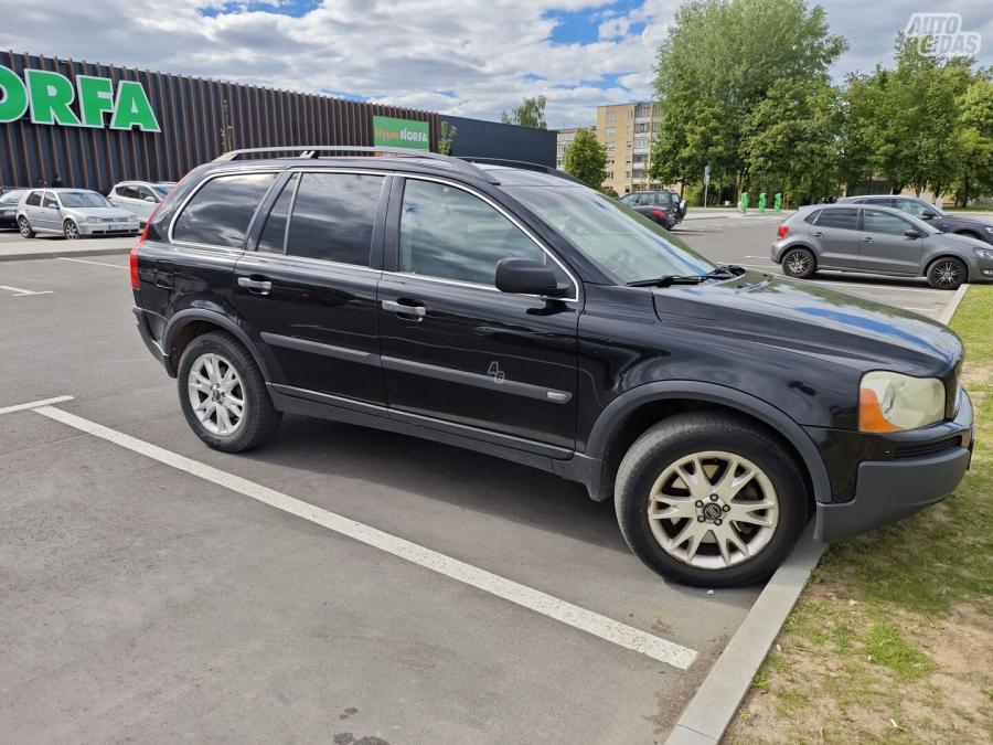 Melns Volvo XC90 2005 Panevēža, ar dzinēja tilpumu 2.90 L un nobraukumu 245 tūkst. km par 2450 €, foto 3 vietnē AUTOMOTO.COM.LV