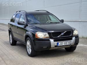 Melns Volvo XC90 2005 Rīga, ar dzinēja tilpumu 2.40 L un nobraukumu 342 tūkst. km par 3790 €, foto  vietnē AUTOMOTO.COM.LV
