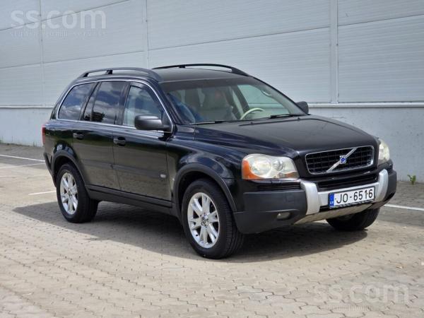 Melns Volvo XC90 2005 Rīga, ar dzinēja tilpumu 2.40 L un nobraukumu 342 tūkst. km par 3790 €, foto 2 vietnē AUTOMOTO.COM.LV