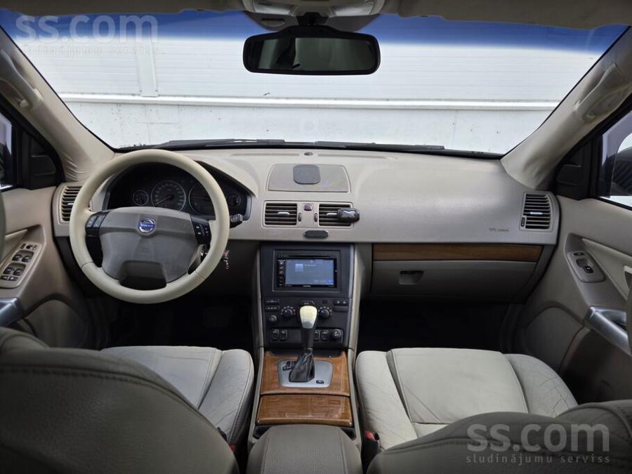 Черный Вольво ХС90 2005 в Рига, объемом двигателя 2.40 л и пробегом 342 тыс. км за 3790 €, фото 20 на AUTOMOTO.COM.LV