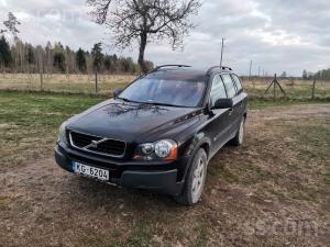 Melns Volvo XC90 2005 Cēsis, ar dzinēja tilpumu 2.40 L un nobraukumu 412 tūkst. km par 2200 €, foto  vietnē AUTOMOTO.COM.LV