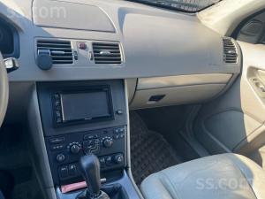 Черный Вольво ХС90 2005 в Рига, объемом двигателя 2.40 л и пробегом 311 тыс. км за 3500 €, фото 9 на AUTOMOTO.COM.LV