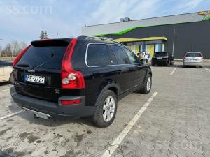 Melns Volvo XC90 2005 Rīga, ar dzinēja tilpumu 2.40 L un nobraukumu 353 tūkst. km par 4400 €, foto 3 vietnē AUTOMOTO.COM.LV