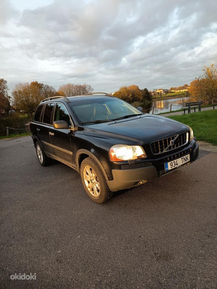 Black Volvo XC90 2005 in Tallinn, with an engine capacity of 2.40 L and mileage of 318 thousand km for 3800 €, photo 13 on AUTOMOTO.COM.LV