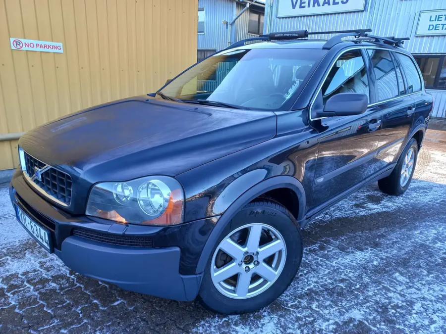 Black Volvo XC90 2005 in Riga, with an engine capacity of 2.40 L and mileage of 460 thousand km for 3499 €, photo 1 on AUTOMOTO.COM.LV