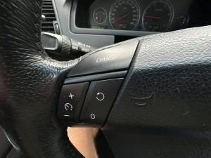 Melns Volvo XC90 2005 Rīga, ar dzinēja tilpumu 2.40 L un nobraukumu 343 tūkst. km par 4990 €, foto 33 vietnē AUTOMOTO.COM.LV