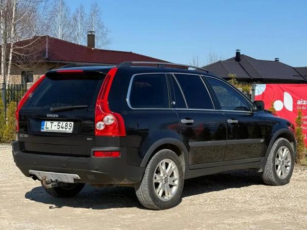 Melns Volvo XC90 2005 Jelgava, ar dzinēja tilpumu 2.40 L un nobraukumu 265 tūkst. km par 3990 €, foto 6 vietnē AUTOMOTO.COM.LV