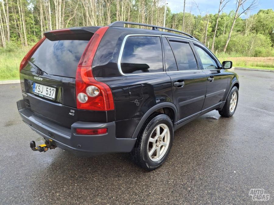 Melns Volvo XC90 2005 Utena, ar dzinēja tilpumu 2.40 L un nobraukumu 309 tūkst. km par 2750 €, foto 7 vietnē AUTOMOTO.COM.LV