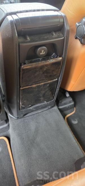 Melns Volvo XC90 2005 Rīga, ar dzinēja tilpumu 2.40 L un nobraukumu 290 tūkst. km par 5895 €, foto 14 vietnē AUTOMOTO.COM.LV