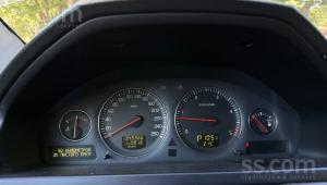 Melns Volvo XC90 2005 Rīga, ar dzinēja tilpumu 2.40 L un nobraukumu 350 tūkst. km par 2990 €, foto 9 vietnē AUTOMOTO.COM.LV