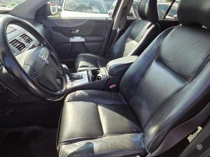 Melns Volvo XC90 2005 Marijampole, ar dzinēja tilpumu 2.40 L un nobraukumu 235 tūkst. km par 4299 €, foto 11 vietnē AUTOMOTO.COM.LV
