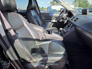 Melns Volvo XC90 2005 Marijampole, ar dzinēja tilpumu 2.40 L un nobraukumu 235 tūkst. km par 4299 €, foto 14 vietnē AUTOMOTO.COM.LV