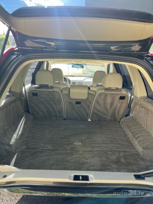 Black Volvo XC90 2005 in Tallinn, with an engine capacity of 2.50 L and mileage of 320 thousand km for 2600 €, photo 12 on AUTOMOTO.COM.LV