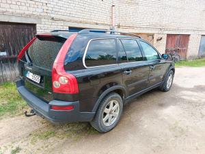 Melns Volvo XC90 2005 Daugavpils, ar dzinēja tilpumu 2.40 L un nobraukumu 390 tūkst. km par 2000 €, foto 8 vietnē AUTOMOTO.COM.LV