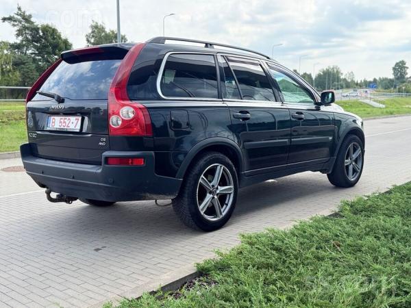 Melns Volvo XC90 2005 Rēzekne, ar dzinēja tilpumu 2.40 L un nobraukumu 360 tūkst. km par 3250 €, foto 7 vietnē AUTOMOTO.COM.LV