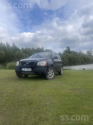Melns Volvo XC90 2005 Limbaži, ar dzinēja tilpumu 2.40 L un nobraukumu 370 tūkst. km par 2900 €, foto  vietnē AUTOMOTO.COM.LV