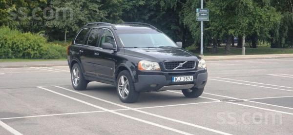 Black Volvo XC90 2005 in Riga, with an engine capacity of 2.40 L and mileage of 441 thousand km for 3000 €, photo 3 on AUTOMOTO.COM.LV