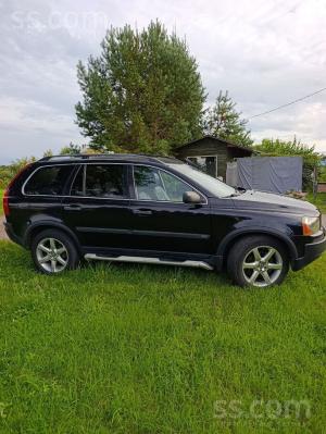 Melns Volvo XC90 2005 Bauska, ar dzinēja tilpumu 2.40 L un nobraukumu 297 tūkst. km par 3950 €, foto  vietnē AUTOMOTO.COM.LV