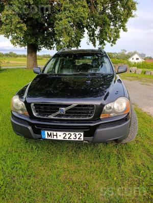 Melns Volvo XC90 2005 Bauska, ar dzinēja tilpumu 2.40 L un nobraukumu 297 tūkst. km par 3950 €, foto 9 vietnē AUTOMOTO.COM.LV