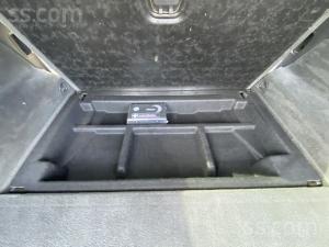 Melns Volvo XC90 2005 Rīga, ar dzinēja tilpumu 2.40 L un nobraukumu 270 tūkst. km par 4450 €, foto 14 vietnē AUTOMOTO.COM.LV